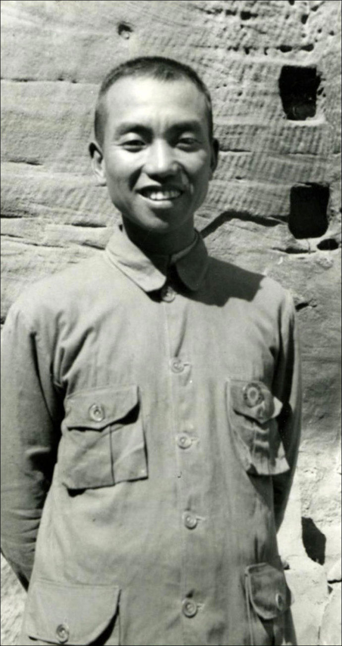 A collection: CCP leaders in Yanan in 1938 – Everyday Life in Mao's China