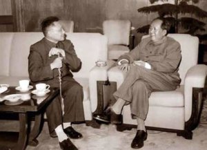 Deng Xiaoping and Mao Zedong in 1960 – Everyday Life in Mao's China
