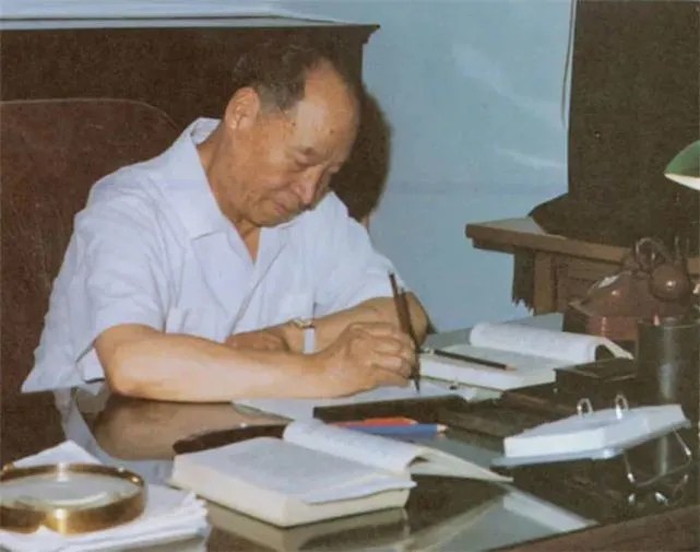 Peng Zhen in his office in 1979 – Everyday Life in Mao's China